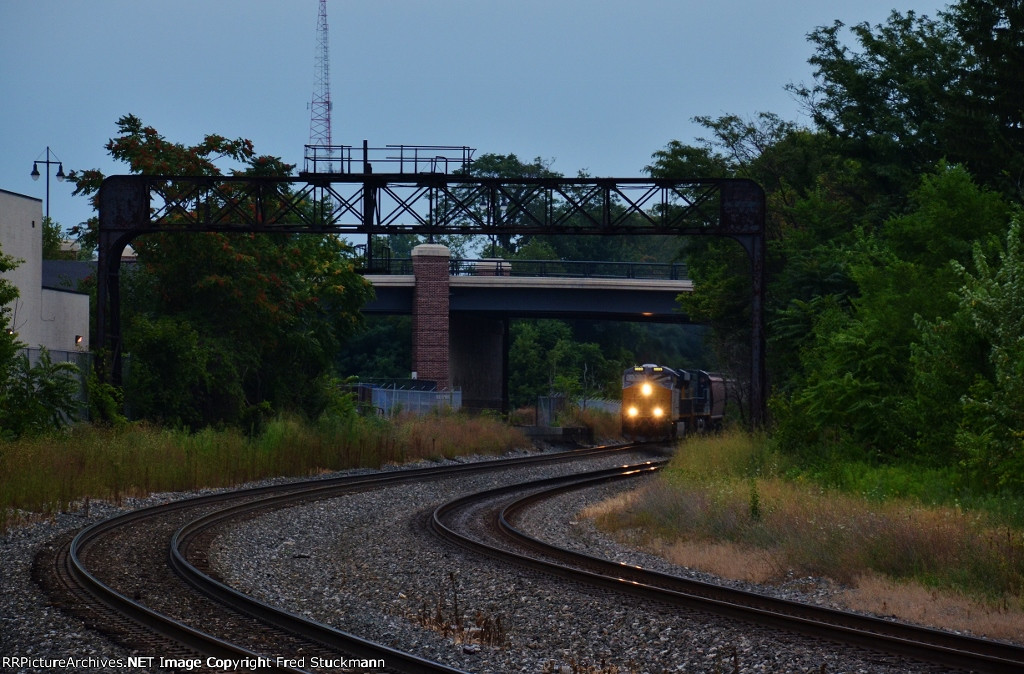CSX 3223 lights the way.